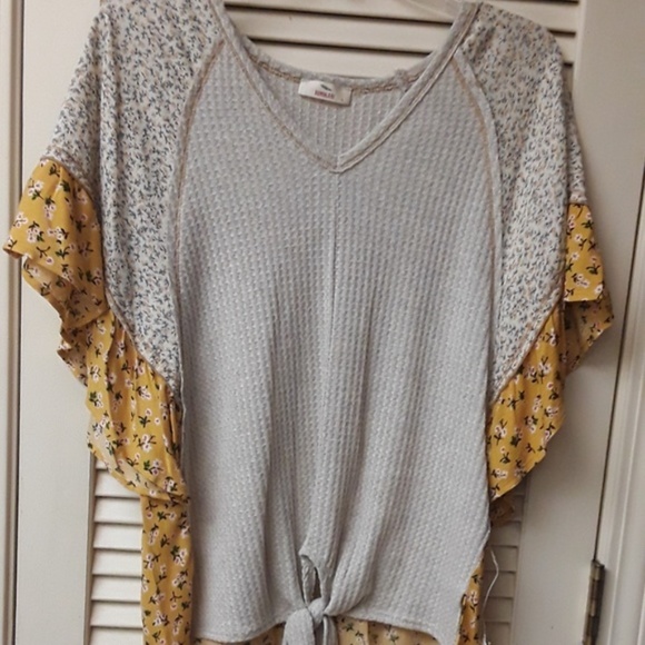 Hummingbird | Tops | Yellow Grey Floral Boho Knit Top Hummingbird Nwt ...